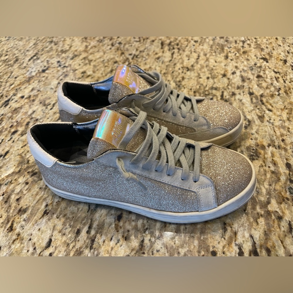 P448 John Light Gold Glitter Sneaker Lace Up Shoes 37… - Gem